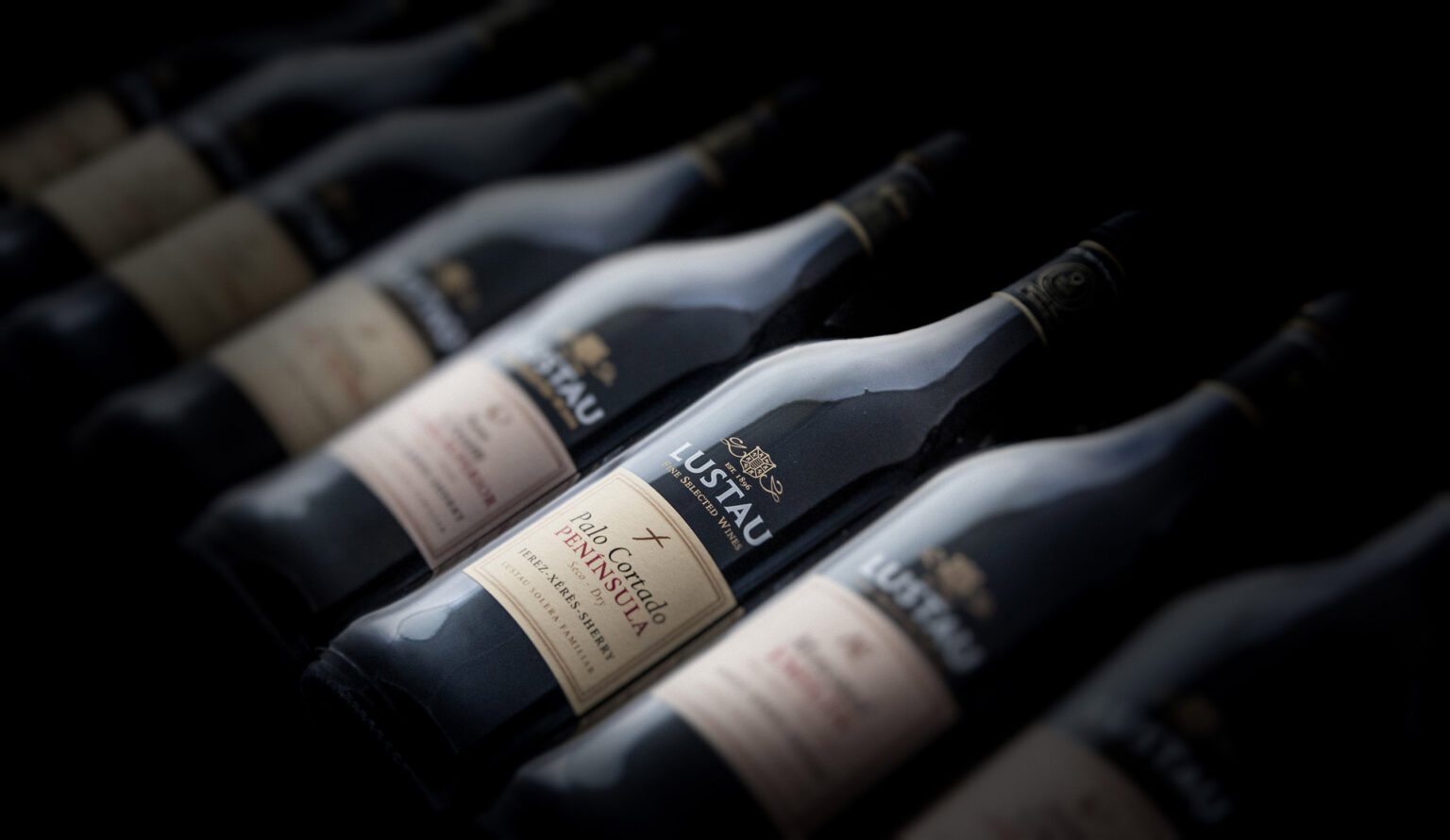 Bodegas Lustau - Vinos de Jerez - Grupo Caballero